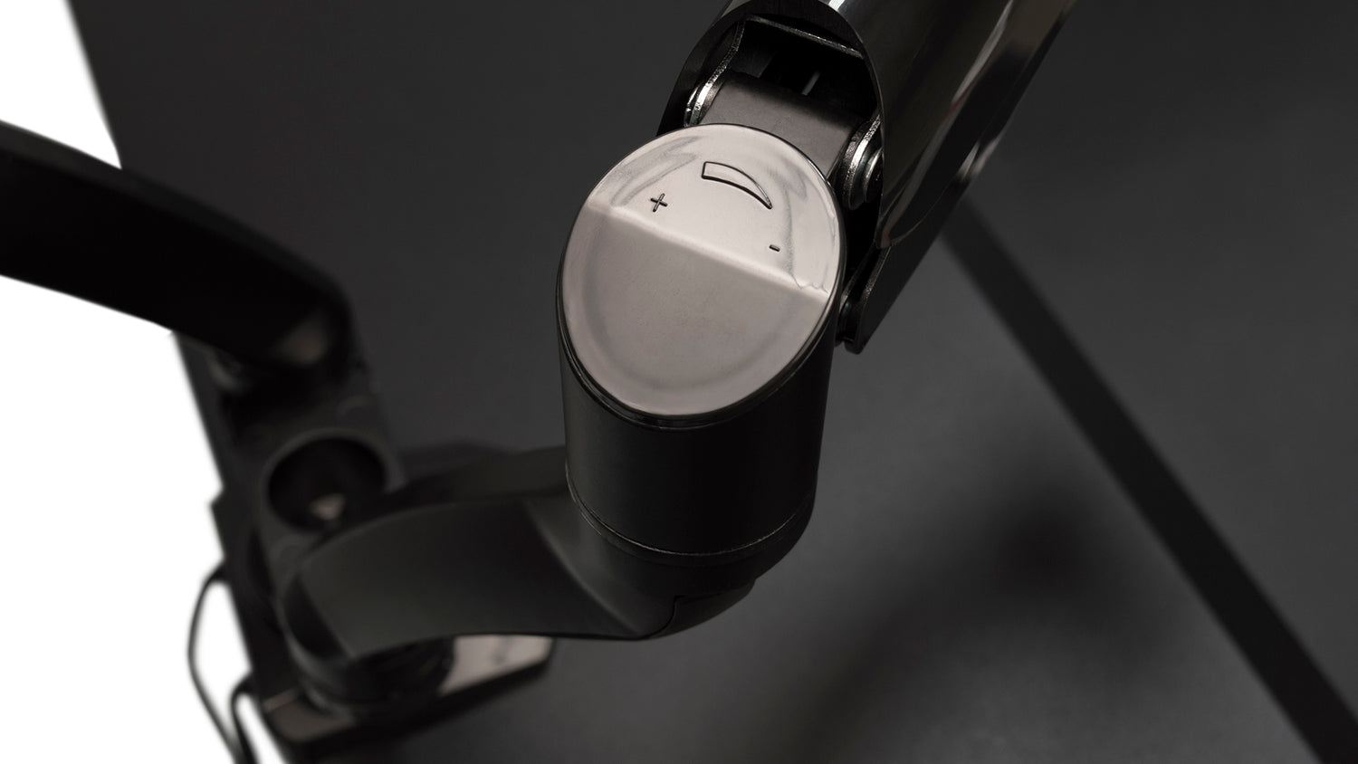 NUC-MM2 Nucleus Series Dual Monitor Mount